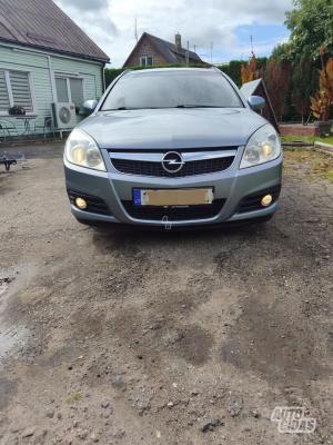 Opel Vectra 2006 in Siauliai, with an engine capacity of 1.90 L and mileage of 350 thousand km for 1500 €, photo 16 on AUTOMOTO.COM.LV
