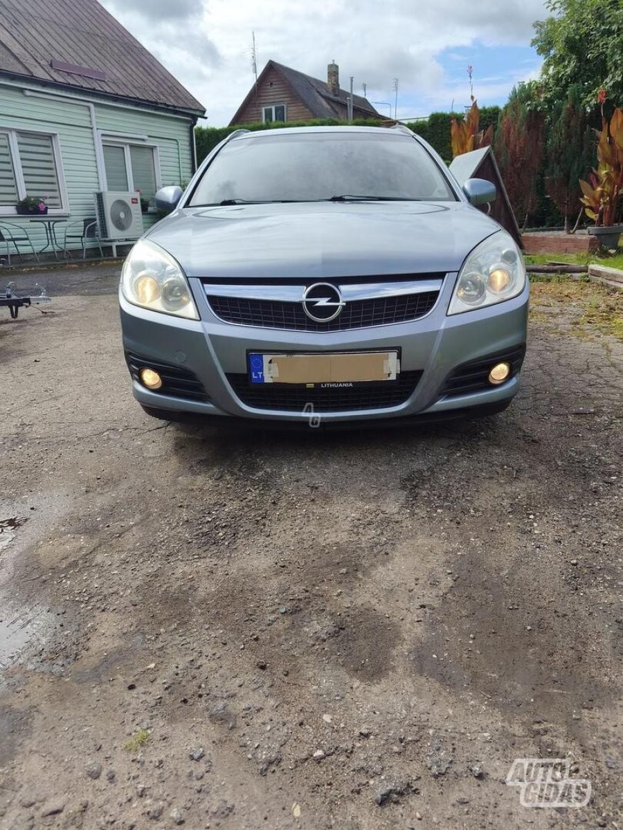 Opel Vectra 2006 in Siauliai, with an engine capacity of 1.90 L and mileage of 350 thousand km for 1500 €, photo 16 on AUTOMOTO.COM.LV