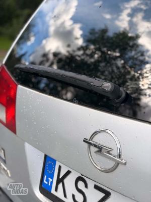 Opel Vectra 2006 in Vilnius, with an engine capacity of 1.90 L and mileage of 265 thousand km for 1350 €, photo 11 on AUTOMOTO.COM.LV