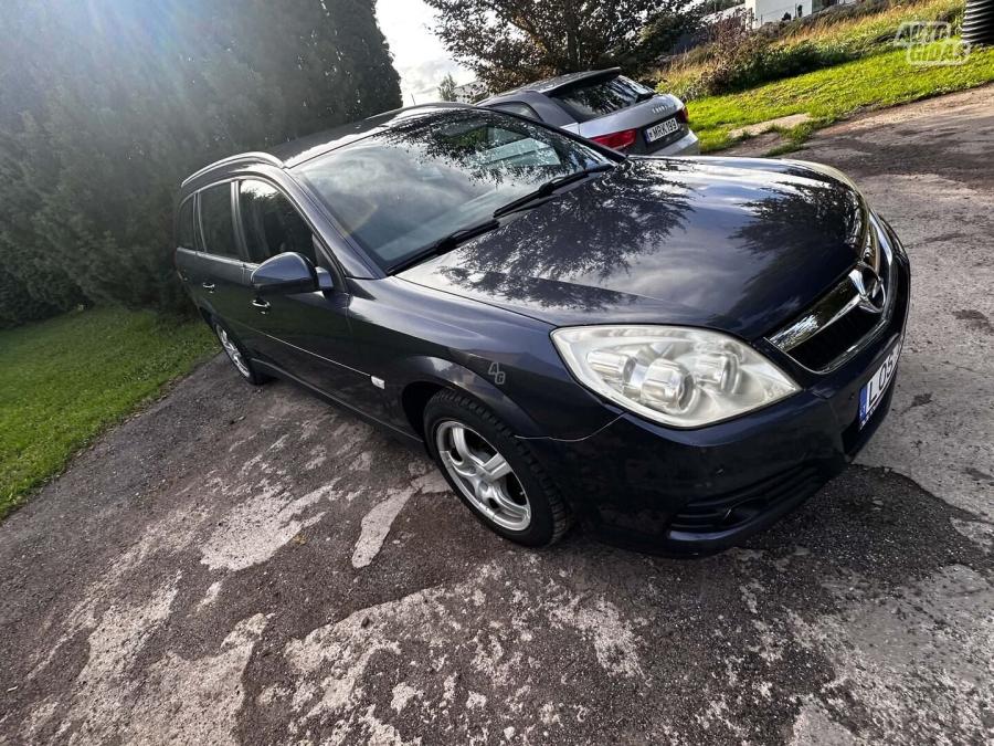 Opel Vectra 2006 Kauņa, ar dzinēja tilpumu 1.90 L un nobraukumu 253 tūkst. km par 1600 €, foto 3 vietnē AUTOMOTO.COM.LV