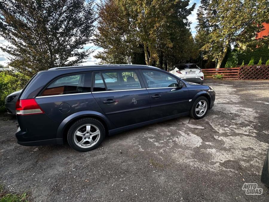 Opel Vectra 2006 Kauņa, ar dzinēja tilpumu 1.90 L un nobraukumu 253 tūkst. km par 1600 €, foto 6 vietnē AUTOMOTO.COM.LV