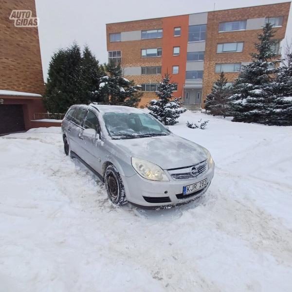 Opel Vectra 2007 in Klaipeda, with an engine capacity of 1.90 L and mileage of 298 thousand km for 850 €, photo 3 on AUTOMOTO.COM.LV