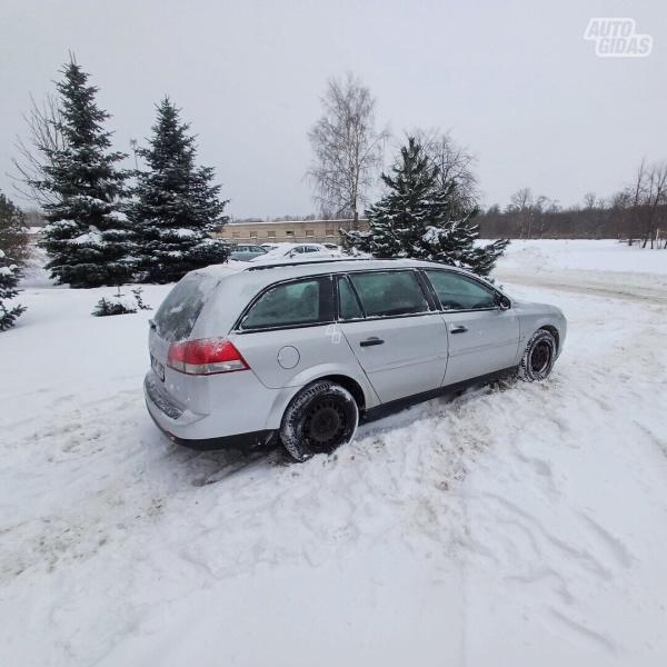 Opel Vectra 2007 in Klaipeda, with an engine capacity of 1.90 L and mileage of 298 thousand km for 850 €, photo 6 on AUTOMOTO.COM.LV