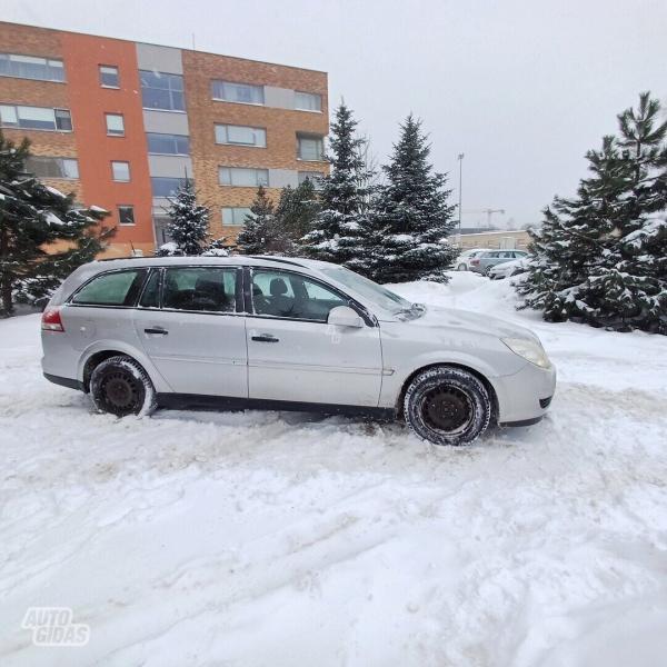 Opel Vectra 2007 in Klaipeda, with an engine capacity of 1.90 L and mileage of 298 thousand km for 850 €, photo 8 on AUTOMOTO.COM.LV
