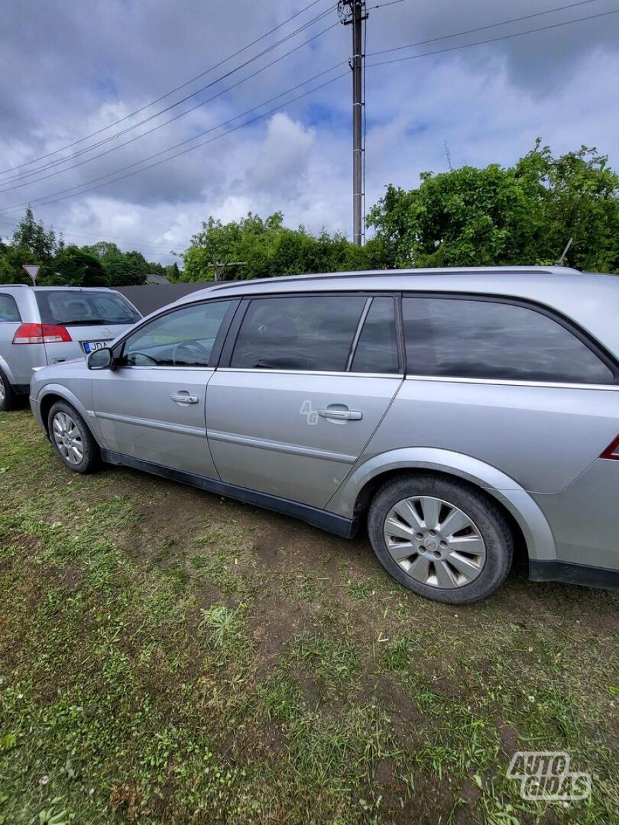 Опель Вектра 2007 в Каунас, объемом двигателя 1.90 л и пробегом 267 тыс. км за 800 €, фото 3 на AUTOMOTO.COM.LV
