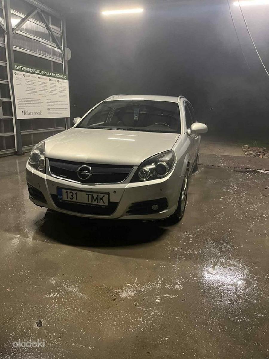 Opel Vectra 2007 in Tallinn, with an engine capacity of 1.90 L and mileage of 372 thousand km for 800 €, photo 8 on AUTOMOTO.COM.LV