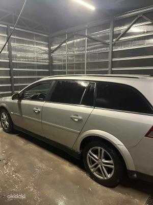 Opel Vectra 2007 in Tallinn, with an engine capacity of 1.90 L and mileage of 372 thousand km for 800 €, photo 9 on AUTOMOTO.COM.LV