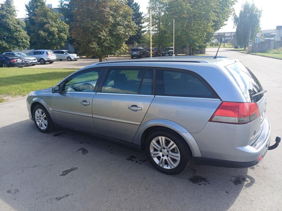 Opel Vectra 2007 Klaipėda, ar dzinēja tilpumu 1.90 L un nobraukumu 362 tūkst. km par 1350 €, foto 6 vietnē AUTOMOTO.COM.LV