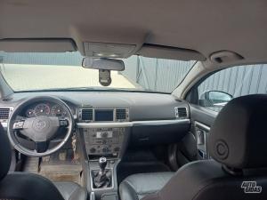 Opel Vectra 2007 Klaipėda, ar dzinēja tilpumu 1.90 L un nobraukumu 362 tūkst. km par 1350 €, foto 9 vietnē AUTOMOTO.COM.LV
