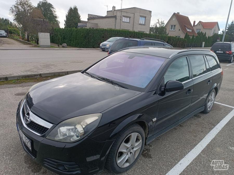 Опель Вектра 2007 в Расейняй, объемом двигателя 3.00 л и пробегом 331 тыс. км за 880 €, фото 1 на AUTOMOTO.COM.LV