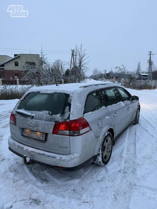 Opel Vectra 2008 Kauņa, ar dzinēja tilpumu 1.90 L un nobraukumu 350 tūkst. km par 800 €, foto 3 vietnē AUTOMOTO.COM.LV