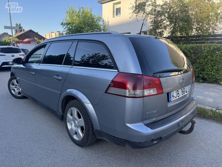 Opel Vectra 2008 Kauņa, ar dzinēja tilpumu 1.90 L un nobraukumu 300 tūkst. km par 699 €, foto 7 vietnē AUTOMOTO.COM.LV