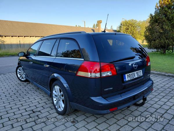 Opel Vectra 2008 Paide, ar dzinēja tilpumu 1.90 L un nobraukumu 197 tūkst. km par 3499 €, foto 3 vietnē AUTOMOTO.COM.LV