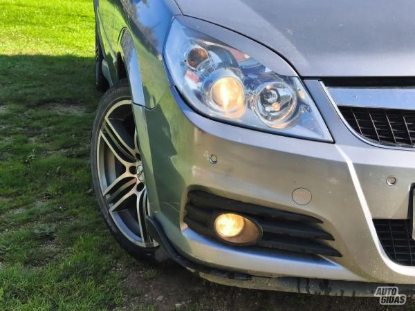 Opel Vectra 2008 Pakruojis, ar dzinēja tilpumu 1.90 L un nobraukumu 270 tūkst. km par 1700 €, foto 3 vietnē AUTOMOTO.COM.LV