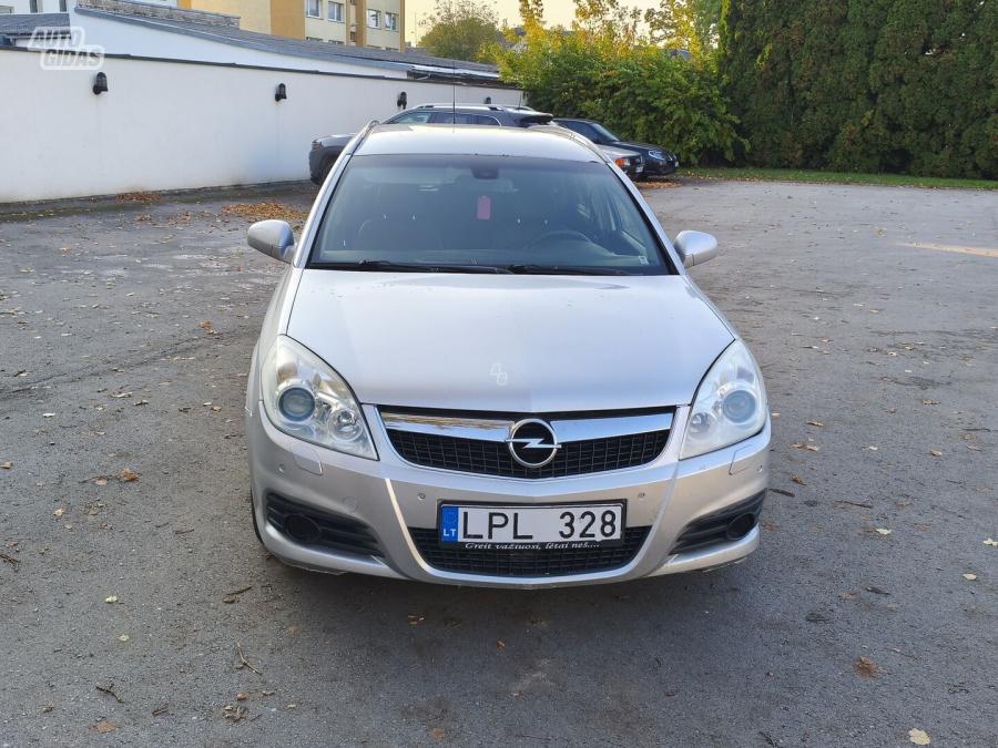Opel Vectra 2008 Mažeikiai, ar dzinēja tilpumu 1.90 L un nobraukumu 284 tūkst. km par 1000 €, foto 4 vietnē AUTOMOTO.COM.LV