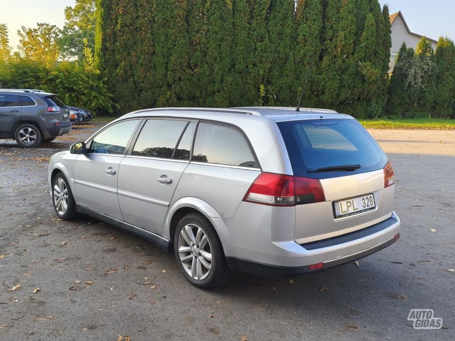 Opel Vectra 2008 Mažeikiai, ar dzinēja tilpumu 1.90 L un nobraukumu 284 tūkst. km par 1000 €, foto 6 vietnē AUTOMOTO.COM.LV