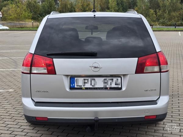 Opel Vectra 2009 Viļņa vietnē Opel Vectra 2009 Viļņa, ar dzinēja tilpumu 1.90 L un nobraukumu 305 tūkst. km par 1100 €, foto 5 vietnē AUTOMOTO.COM.LV