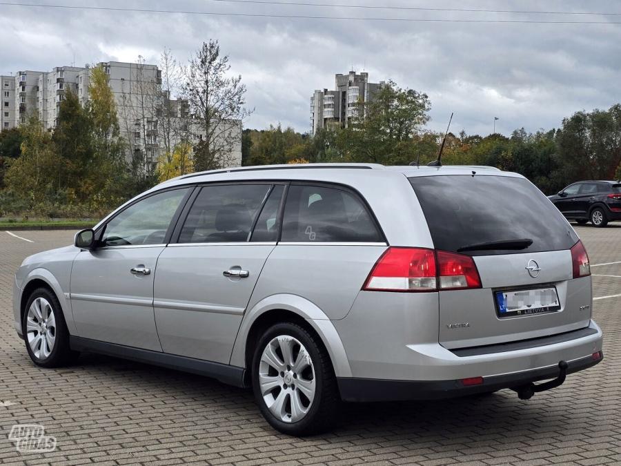 Опель Вектра 2009 в Вильнюс, объемом двигателя 1.90 л и пробегом 305 тыс. км за 1100 €, фото 8 на AUTOMOTO.COM.LV
