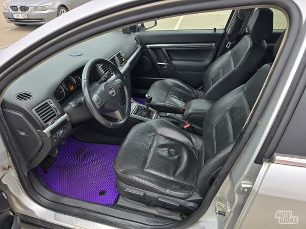 Opel Vectra 2009 Viļņa vietnē Opel Vectra 2009 Viļņa, ar dzinēja tilpumu 1.90 L un nobraukumu 305 tūkst. km par 1100 €, foto 10 vietnē AUTOMOTO.COM.LV