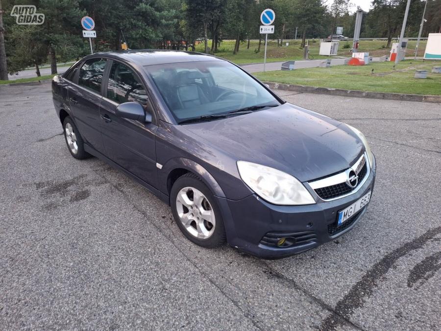 Violets Opel Vectra 2007 Ukmergė, ar dzinēja tilpumu 3.00 L un nobraukumu 267 tūkst. km par 1750 €, foto 1 vietnē AUTOMOTO.COM.LV