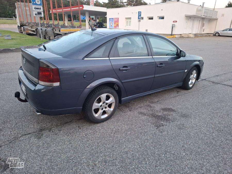 Violets Opel Vectra 2007 Ukmergė, ar dzinēja tilpumu 3.00 L un nobraukumu 267 tūkst. km par 1750 €, foto 4 vietnē AUTOMOTO.COM.LV