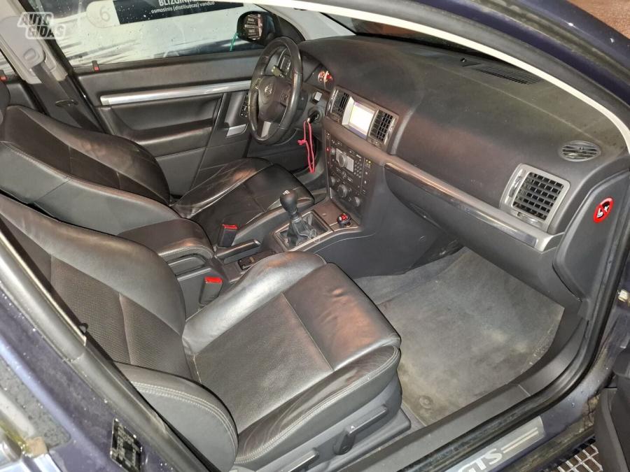 Violets Opel Vectra 2007 Ukmergė, ar dzinēja tilpumu 3.00 L un nobraukumu 267 tūkst. km par 1750 €, foto 18 vietnē AUTOMOTO.COM.LV