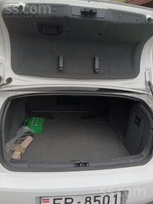 Balts Opel Vectra 2002 Ventspils, ar dzinēja tilpumu 2.20 L un nobraukumu 159 tūkst. km par 1750 €, foto 12 vietnē AUTOMOTO.COM.LV