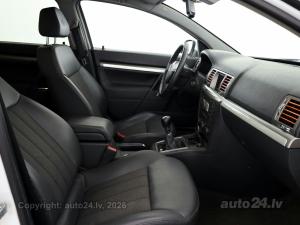 Balts Opel Vectra 2007 Tallina, ar dzinēja tilpumu 2.20 L un nobraukumu 234 tūkst. km par 799 €, foto 7 vietnē AUTOMOTO.COM.LV