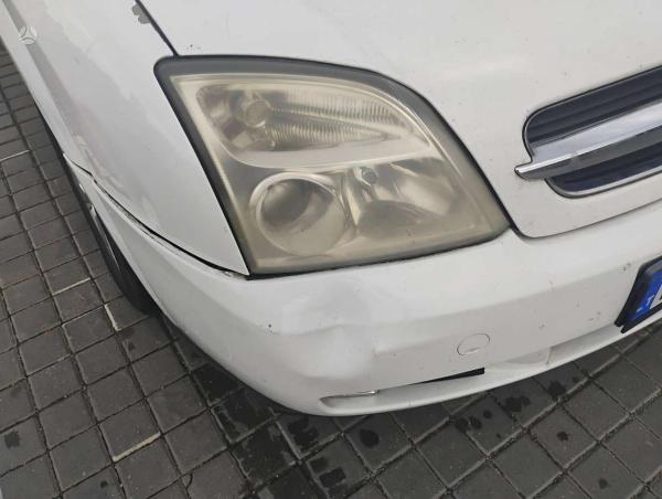 Balts Opel Vectra 2004 Kauņa, ar dzinēja tilpumu 2.17 L un nobraukumu 290 tūkst. km par 900 €, foto 4 vietnē AUTOMOTO.COM.LV
