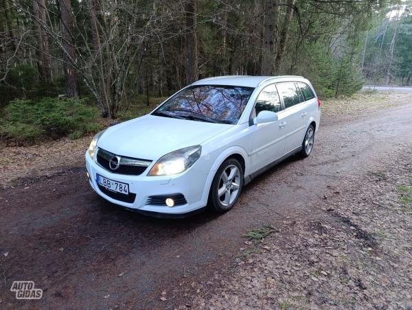 Balts Opel Vectra 2008 Širvintos, ar dzinēja tilpumu 1.90 L un nobraukumu 346 tūkst. km par 1750 €, foto 1 vietnē AUTOMOTO.COM.LV