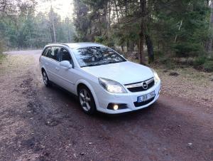 Balts Opel Vectra 2008 Širvintos, ar dzinēja tilpumu 1.90 L un nobraukumu 346 tūkst. km par 1750 €, foto 2 vietnē AUTOMOTO.COM.LV