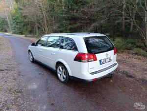 Balts Opel Vectra 2008 Širvintos, ar dzinēja tilpumu 1.90 L un nobraukumu 346 tūkst. km par 1750 €, foto 5 vietnē AUTOMOTO.COM.LV