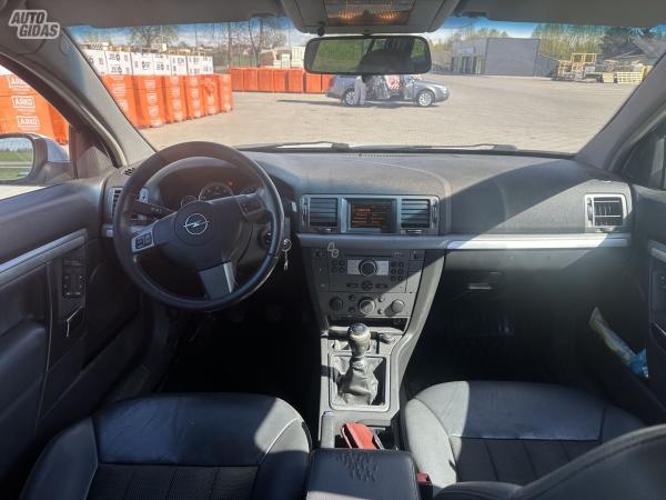 Opel Vectra 2008 Kalvarija vietnē Balts Opel Vectra 2008 Kalvarija, ar dzinēja tilpumu 1.90 L un nobraukumu 375 tūkst. km par 1200 €, foto 10 vietnē AUTOMOTO.COM.LV