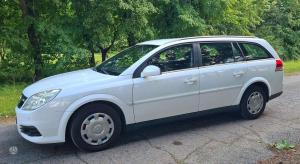 Balts Opel Vectra 2008 Šauļi, ar dzinēja tilpumu 1.91 L un nobraukumu 339 tūkst. km par 1990 €, foto 6 vietnē AUTOMOTO.COM.LV