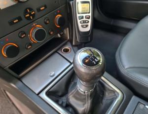 Balts Opel Vectra 2008 Šauļi, ar dzinēja tilpumu 1.91 L un nobraukumu 339 tūkst. km par 1990 €, foto 12 vietnē AUTOMOTO.COM.LV