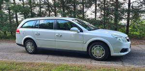 Balts Opel Vectra 2008 Šauļi, ar dzinēja tilpumu 1.90 L un nobraukumu 339 tūkst. km par 1950 €, foto 7 vietnē AUTOMOTO.COM.LV