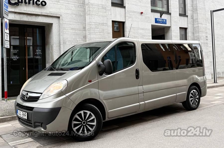 Smilšu krāsa Opel Vivaro 2012 Tallina, ar dzinēja tilpumu 2.00 L un nobraukumu 352 tūkst. km par 8999 €, foto 5 vietnē AUTOMOTO.COM.LV