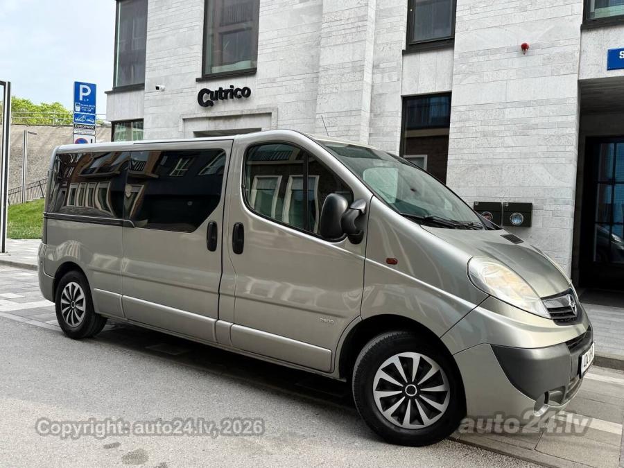 Smilšu krāsa Opel Vivaro 2012 Tallina, ar dzinēja tilpumu 2.00 L un nobraukumu 352 tūkst. km par 8999 €, foto 11 vietnē AUTOMOTO.COM.LV