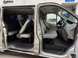 Smilšu krāsa Opel Vivaro 2012 Tallina, ar dzinēja tilpumu 2.00 L un nobraukumu 352 tūkst. km par 8999 €, foto 19 vietnē AUTOMOTO.COM.LV