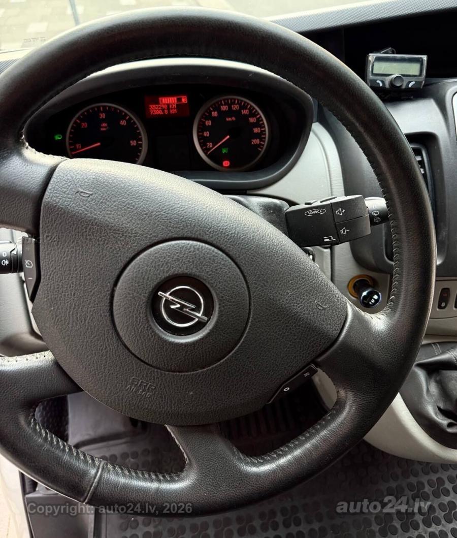 Smilšu krāsa Opel Vivaro 2012 Tallina, ar dzinēja tilpumu 2.00 L un nobraukumu 352 tūkst. km par 8999 €, foto 26 vietnē AUTOMOTO.COM.LV