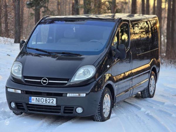 Melns Opel Vivaro 2005 Radviliškis, ar dzinēja tilpumu 2.50 L un nobraukumu 284 tūkst. km par 6300 €, foto 1 vietnē AUTOMOTO.COM.LV