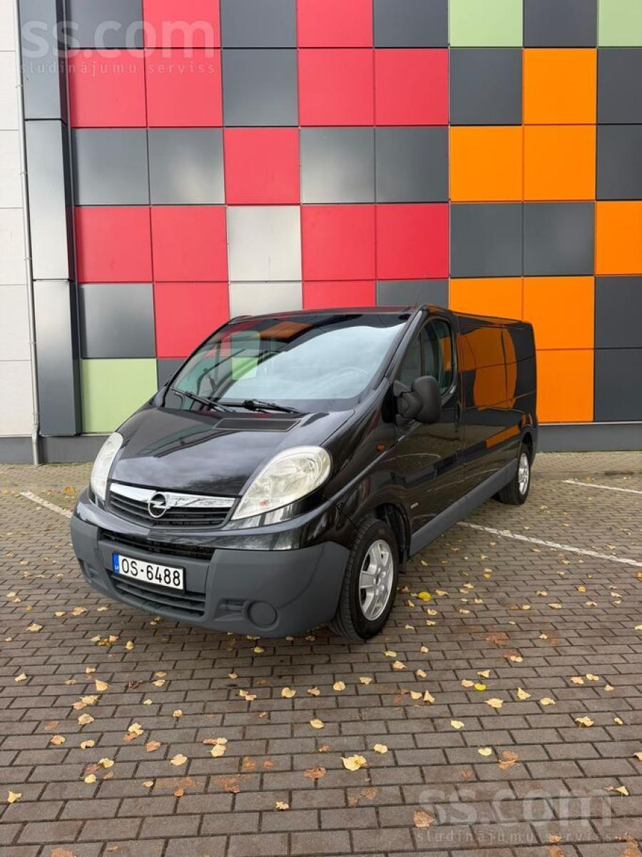 Melns Opel Vivaro 2011 Rīga, ar dzinēja tilpumu 2.00 L un nobraukumu 193 tūkst. km par 7150 €, foto 3 vietnē AUTOMOTO.COM.LV