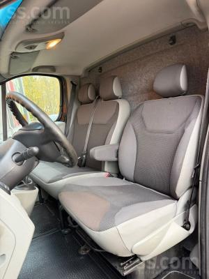 Melns Opel Vivaro 2011 Rīga, ar dzinēja tilpumu 2.00 L un nobraukumu 193 tūkst. km par 7150 €, foto 7 vietnē AUTOMOTO.COM.LV