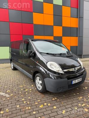Melns Opel Vivaro 2011 Rīga, ar dzinēja tilpumu 2.00 L un nobraukumu 193 tūkst. km par 7150 €, foto  vietnē AUTOMOTO.COM.LV