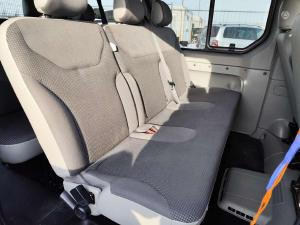 Melns Opel Vivaro 2012 Marijampole, ar dzinēja tilpumu 2.00 L un nobraukumu 227 tūkst. km par 8600 €, foto 9 vietnē AUTOMOTO.COM.LV
