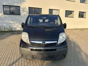 Black Opel Vivaro 2013 in Ukmerge, with an engine capacity of 2.00 L and mileage of 273 thousand km for 8250 €, photo 3 on AUTOMOTO.COM.LV