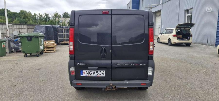 Melns Opel Vivaro 2014 Kauņa, ar dzinēja tilpumu 2.00 L un nobraukumu 312 tūkst. km par 4900 €, foto 6 vietnē AUTOMOTO.COM.LV