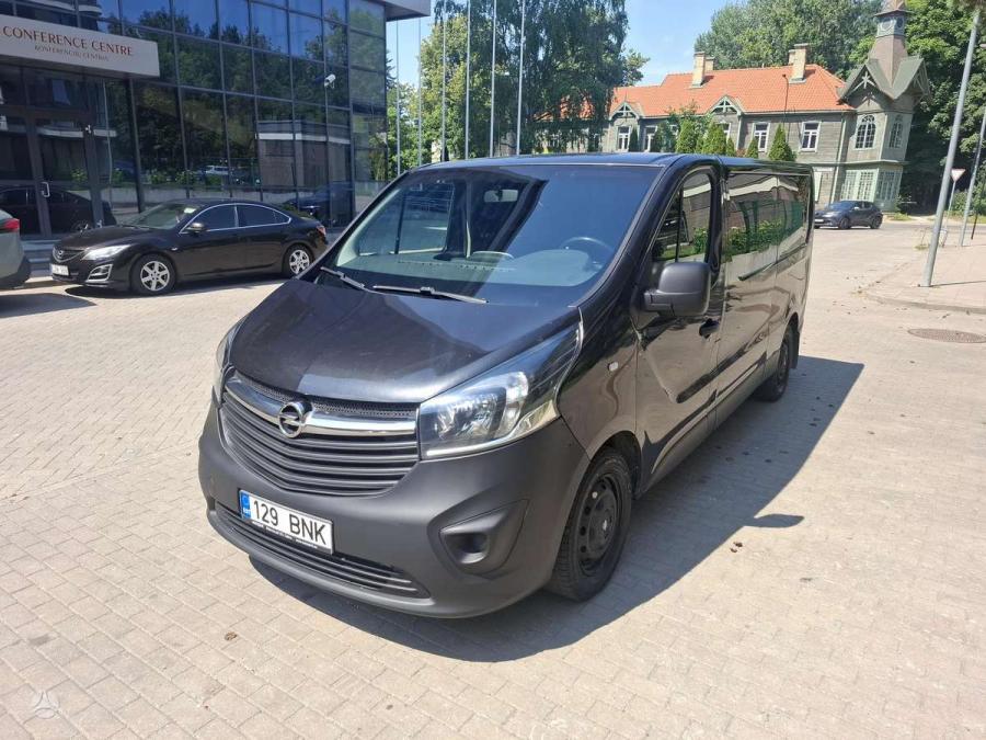 Black Opel Vivaro 2015 in Vilnius, with an engine capacity of 2.00 L and mileage of 255 thousand km for 8900 €, photo 1 on AUTOMOTO.COM.LV