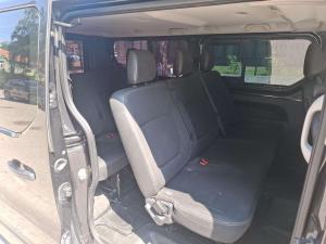 Black Opel Vivaro 2015 in Vilnius, with an engine capacity of 2.00 L and mileage of 255 thousand km for 8900 €, photo 11 on AUTOMOTO.COM.LV