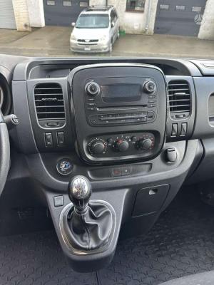 Black Opel Vivaro 2017 in Panevezys, with an engine capacity of 1.60 L and mileage of 186 thousand km for 7250 €, photo 21 on AUTOMOTO.COM.LV